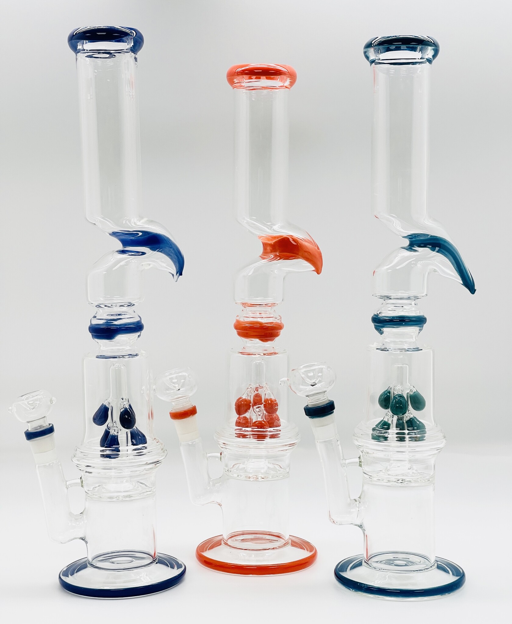 18'' STRAIGHT 18MM WATER PIPE - Radical Vape Shop