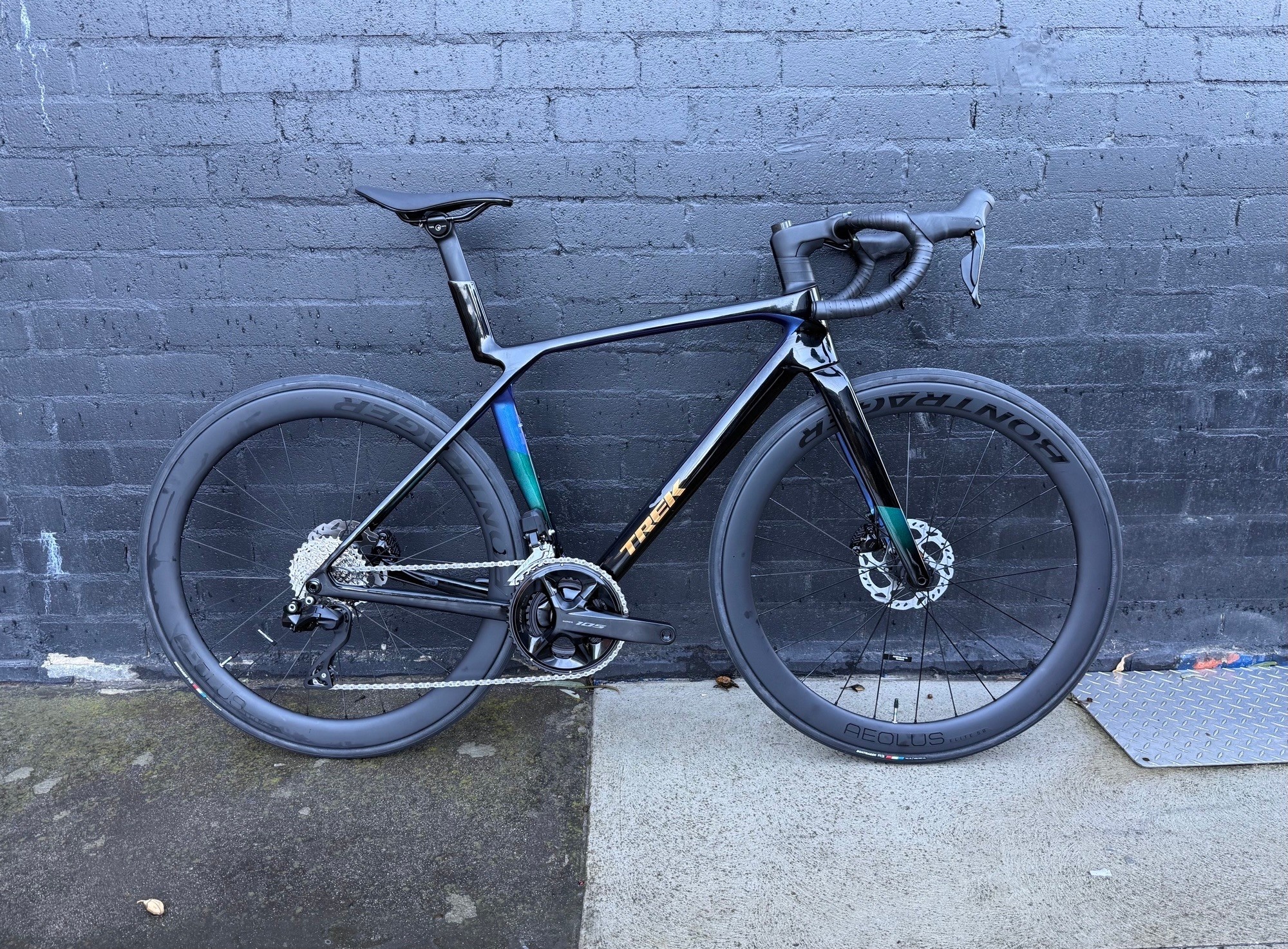 Trek Madone SL 6 Gen 8 Dark Star Custom Build, size M only ...