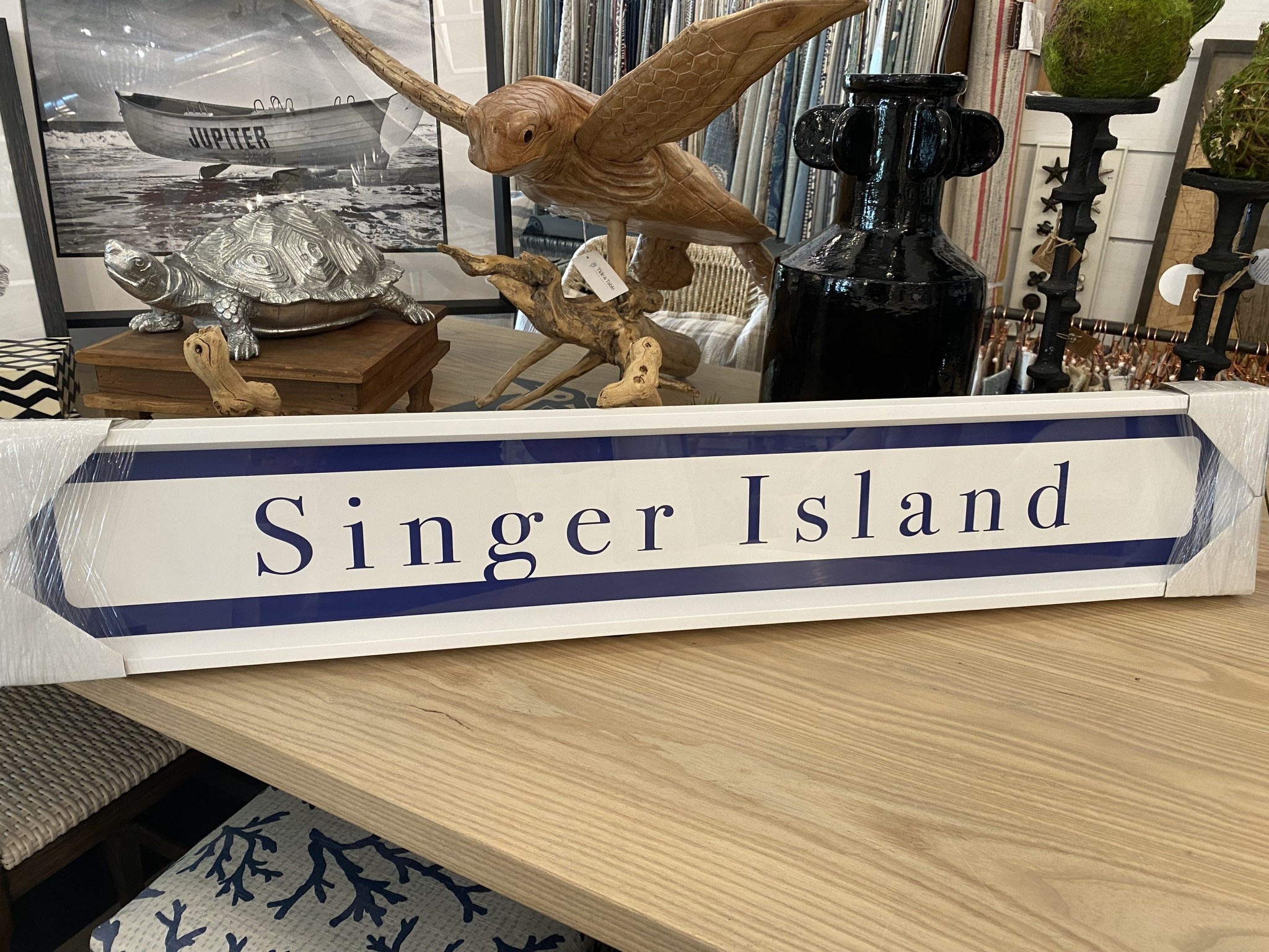 Custom Sign Coordinates - Tide & Table