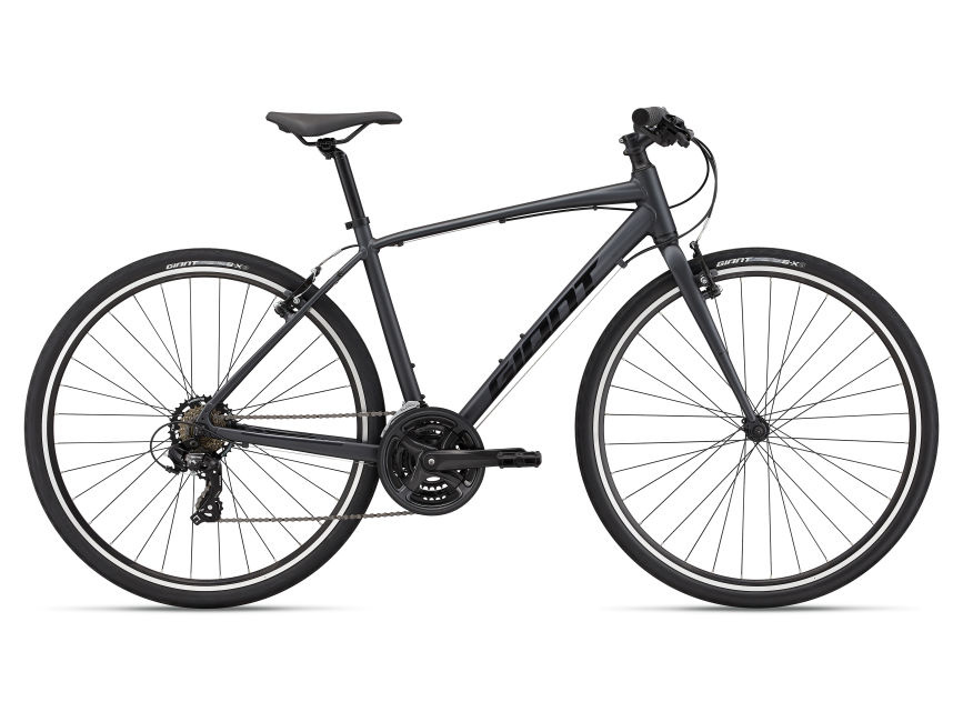 Giant Escape 3 2022 Metallic Black - Kindred Cycles Giant Escape 3 2022 Metallic Black - Kindred Cycles
