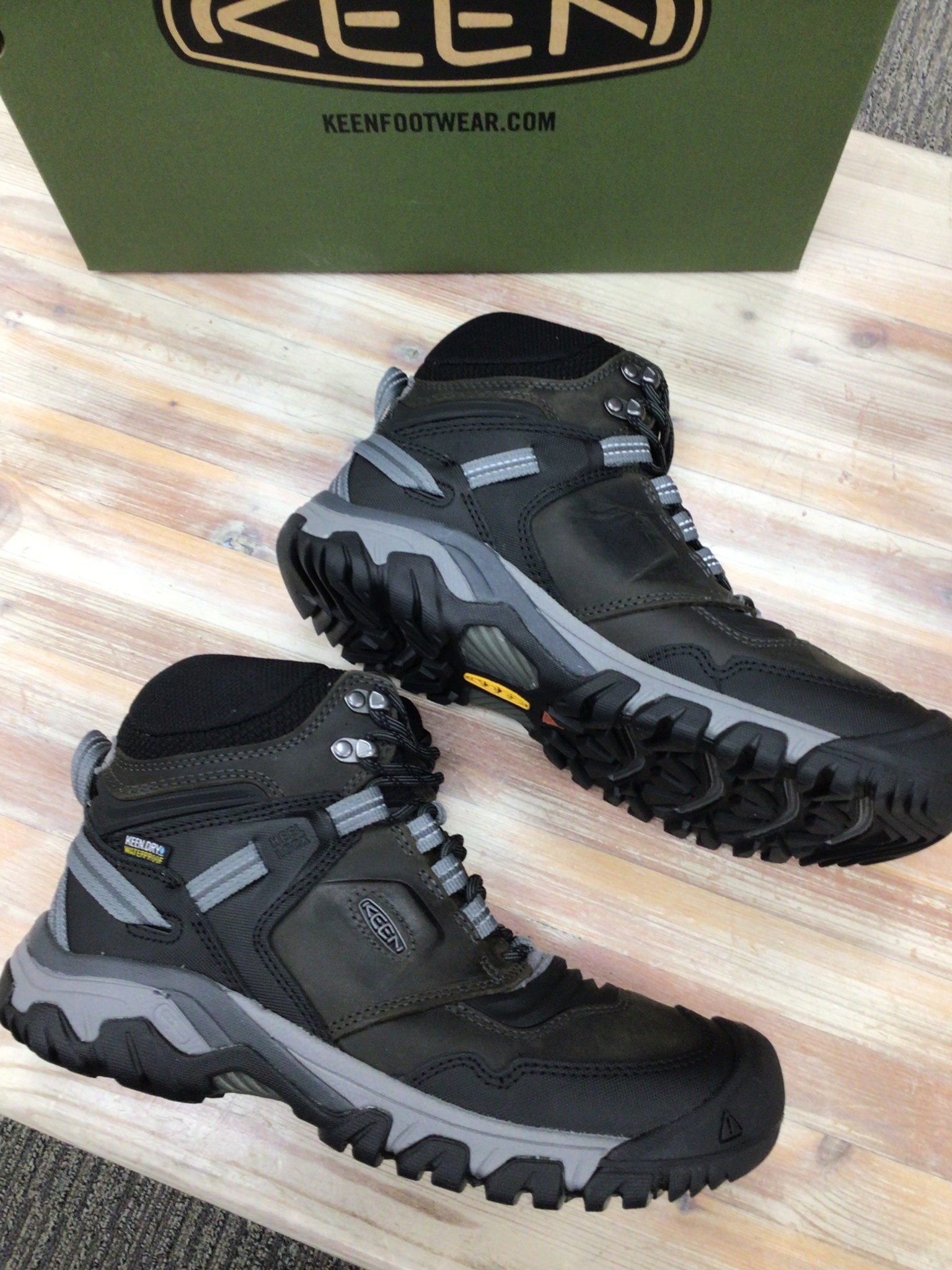 Keen Ridge Flex Mid WP Men’s - Shoes & M'Orr