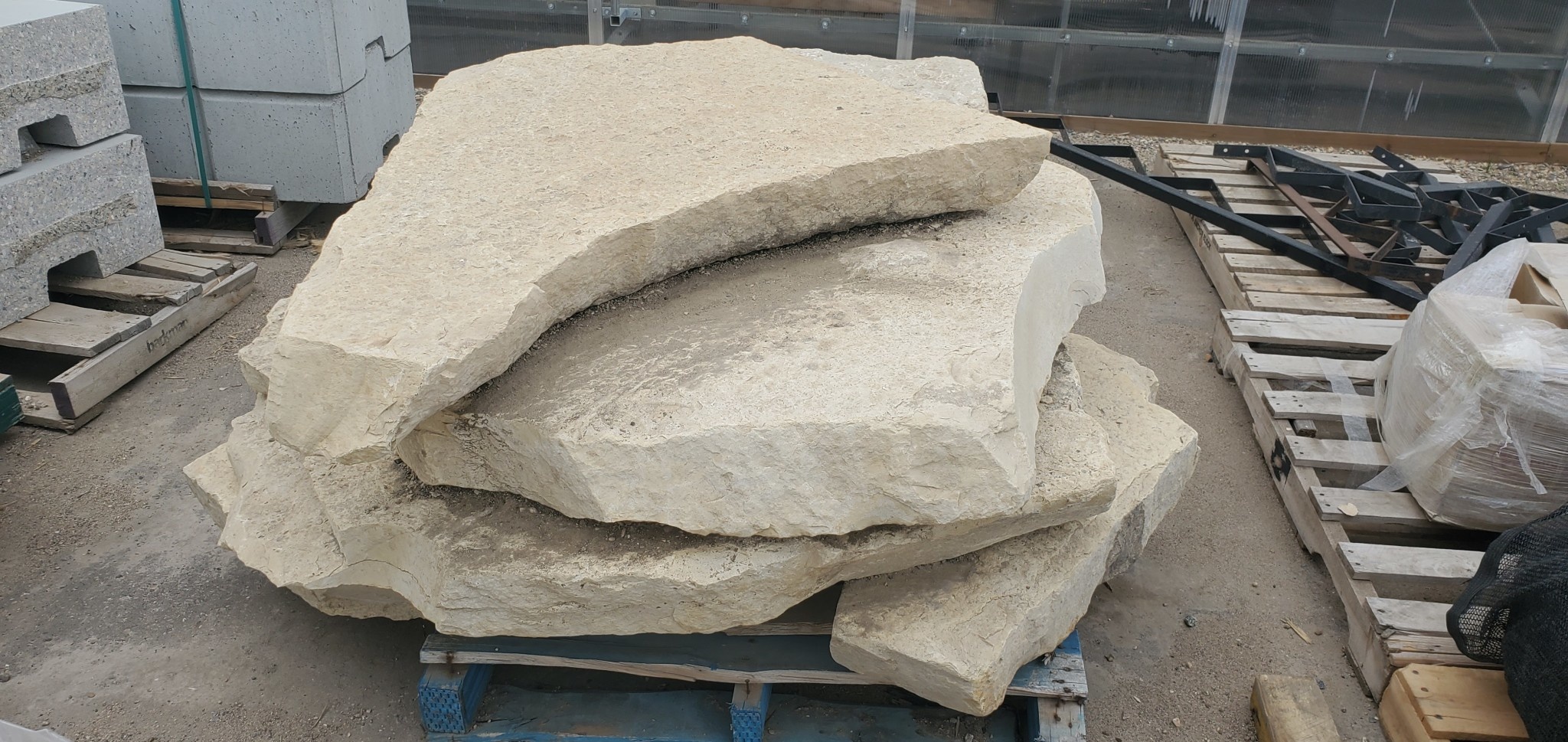 Specimen Limestone Boulder - Livingstone Outdoor