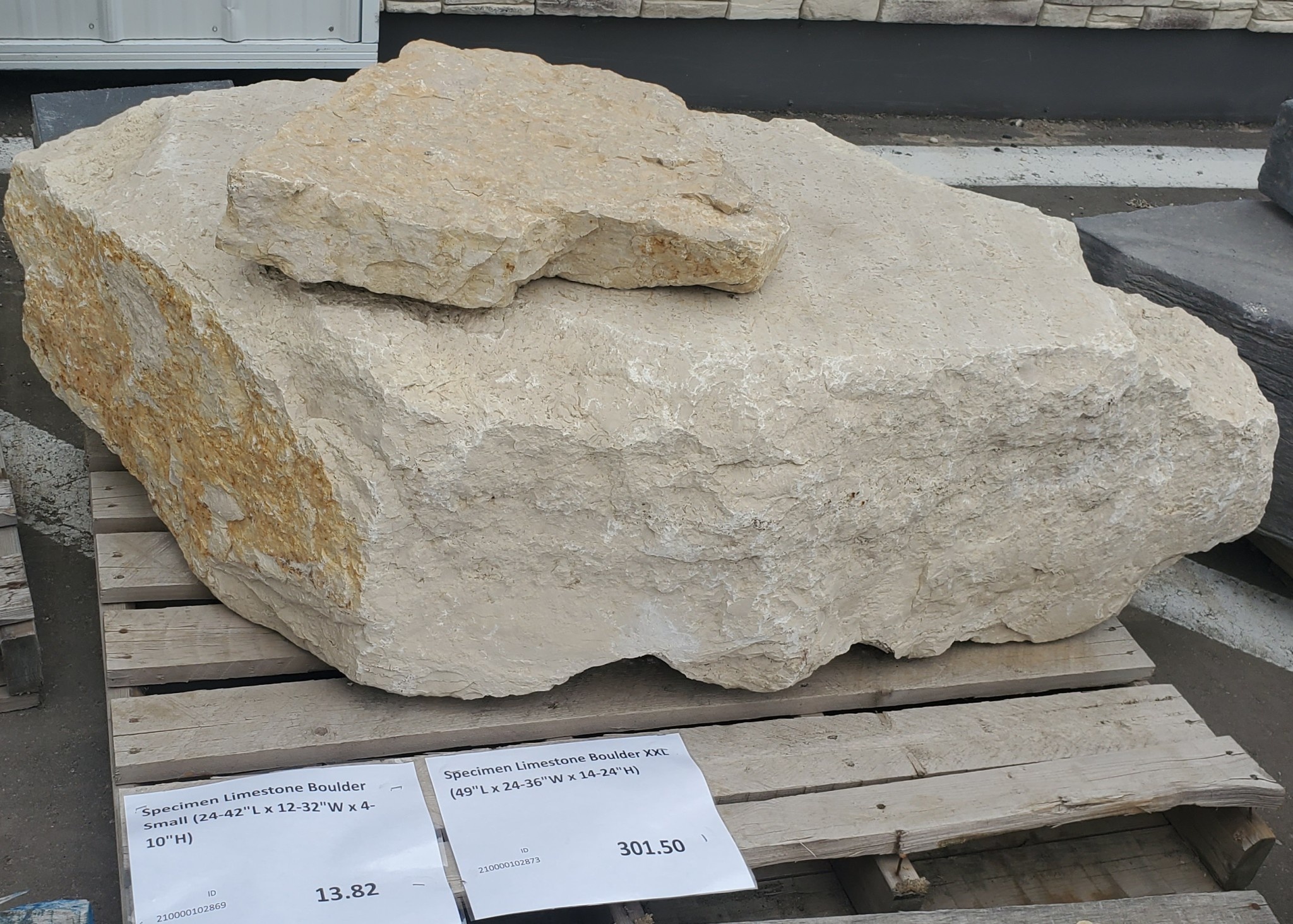 Specimen Limestone Boulder - Livingstone Outdoor