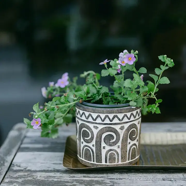 Cement Flower Pot Large - Livingstone Outdoor