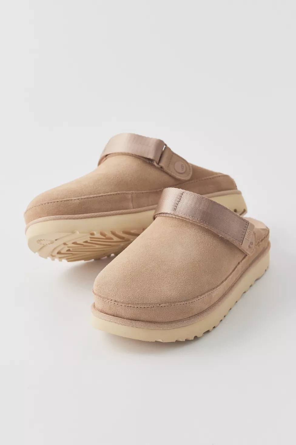 UGG Goldenstar Clog