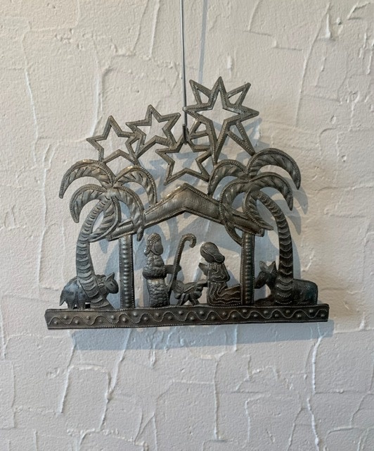 Four Stars Standing Nativity - Villages Calgary