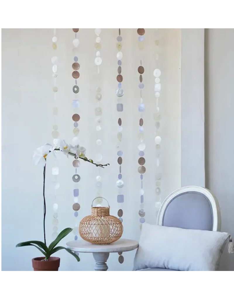 Capiz Strand 72" Silver Lining - Villages Calgary