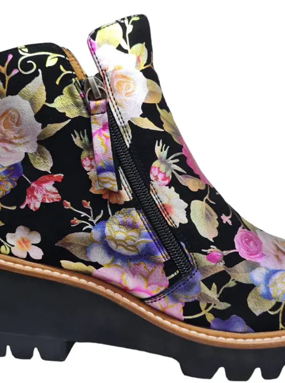 Quintessential Fashions - Nanaimo's Unique Boutique for Women's Top ...