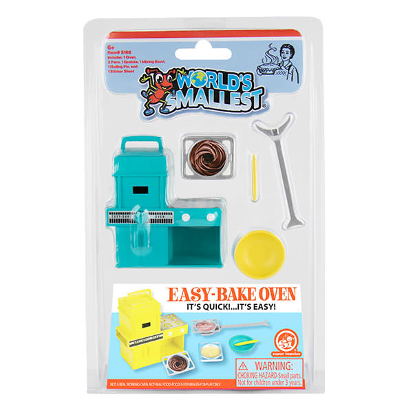 World's Smallest Easy Bake Oven | PLAYNOW! - PLAYNOW! Toys and Games