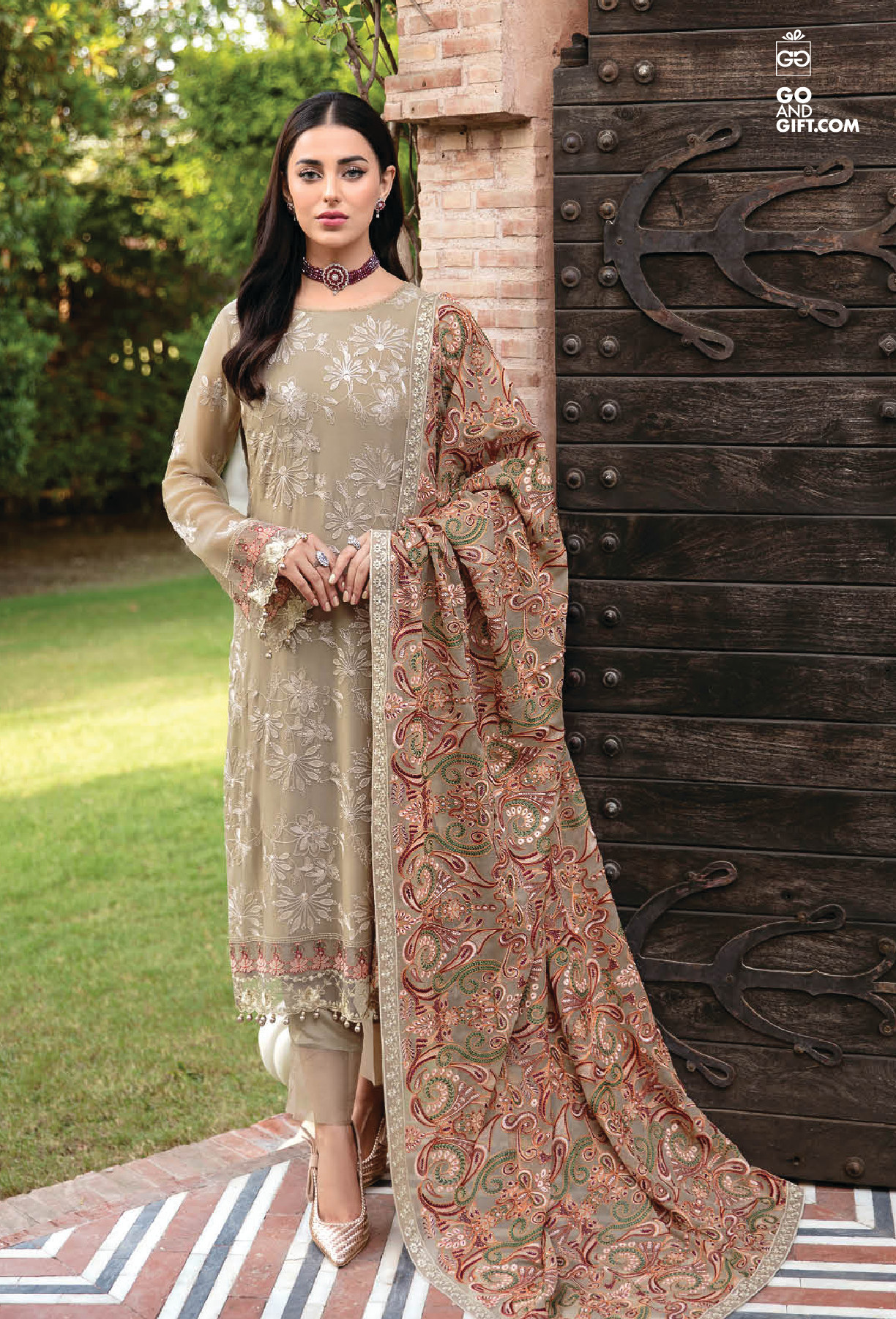 Kashmiri Dustan T- 101 - GoandGift.com