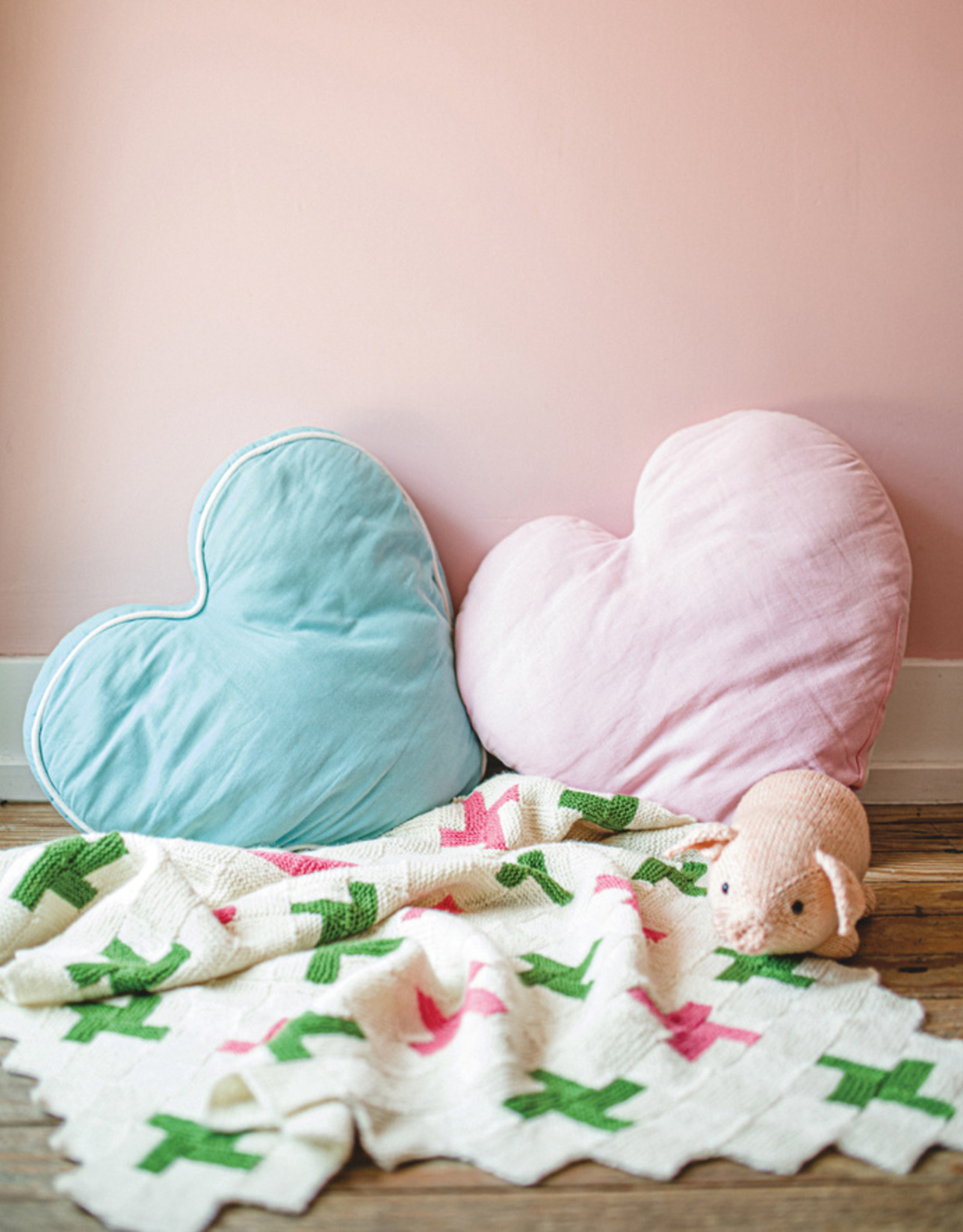 Mini Pom: Happy Knits for Little Kids - Nina Chicago