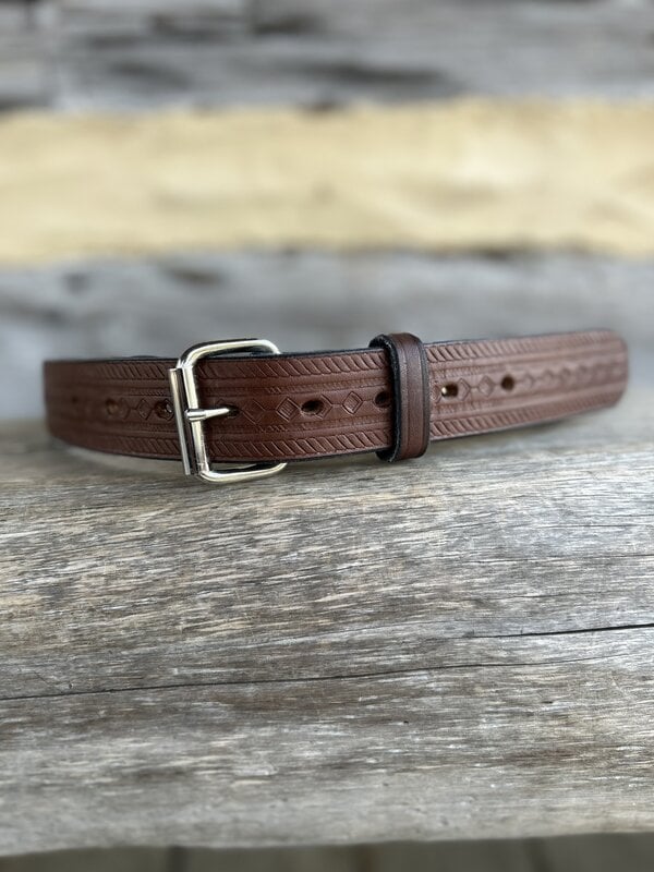 Stylish Men's Accessories - Belts, Wallets & More - Hewlett & Dunn
