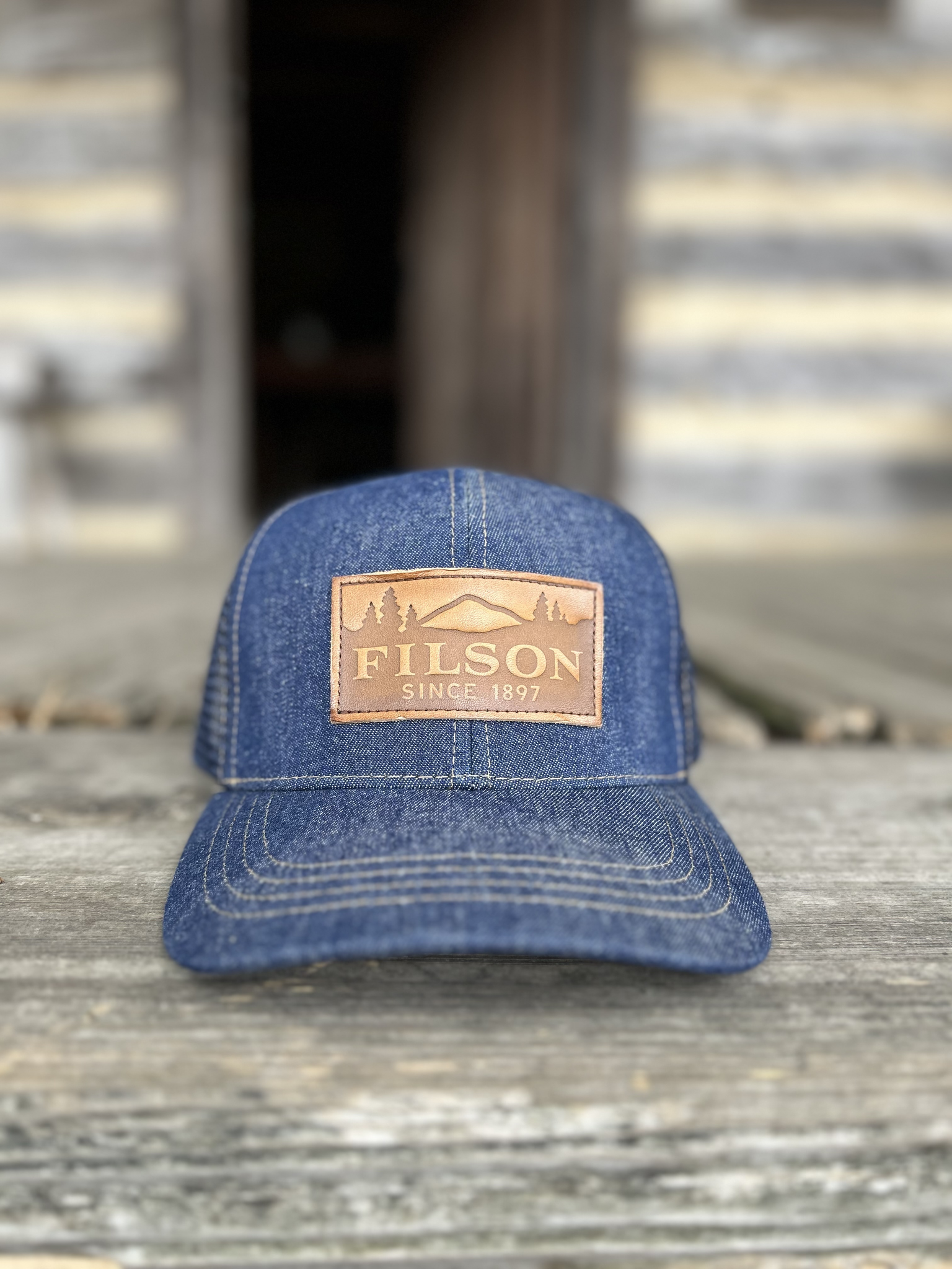 Filson Logger Mesh Cap for Men - Brown Camo & Dark Indigo - Hewlett & Dunn