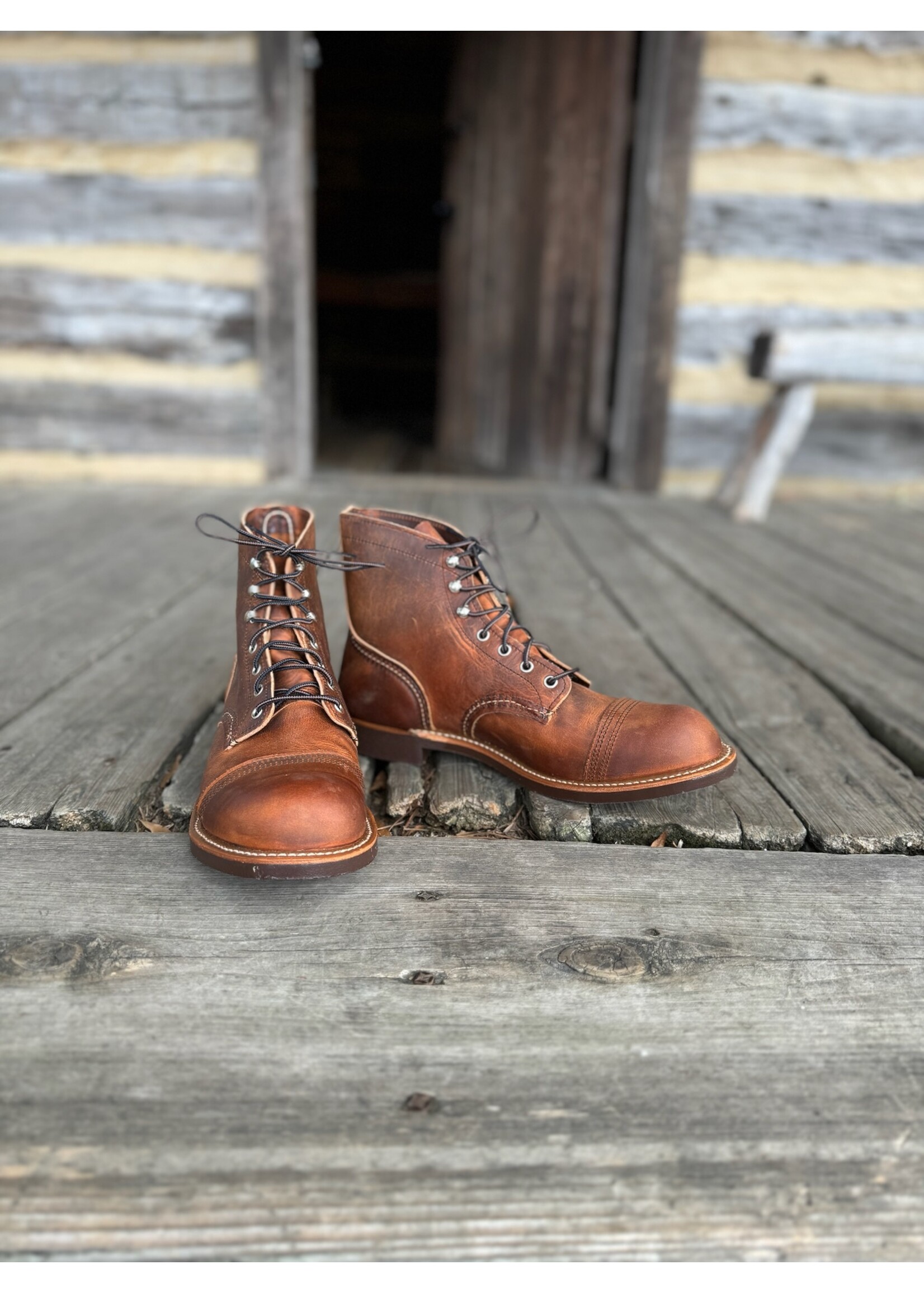 RED WING 8085 Iron Ranger - Hewlett & Dunn