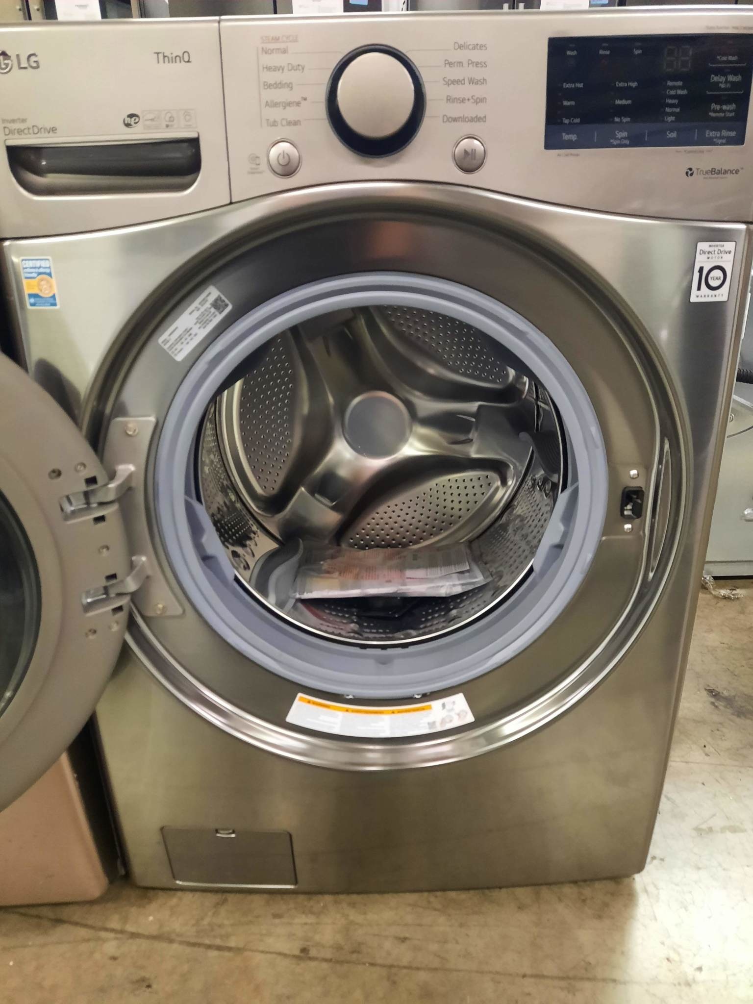 LG LG WM3600HVA 4.5 cu. ft. Ultra Large Capacity Graphite Steel Front ...