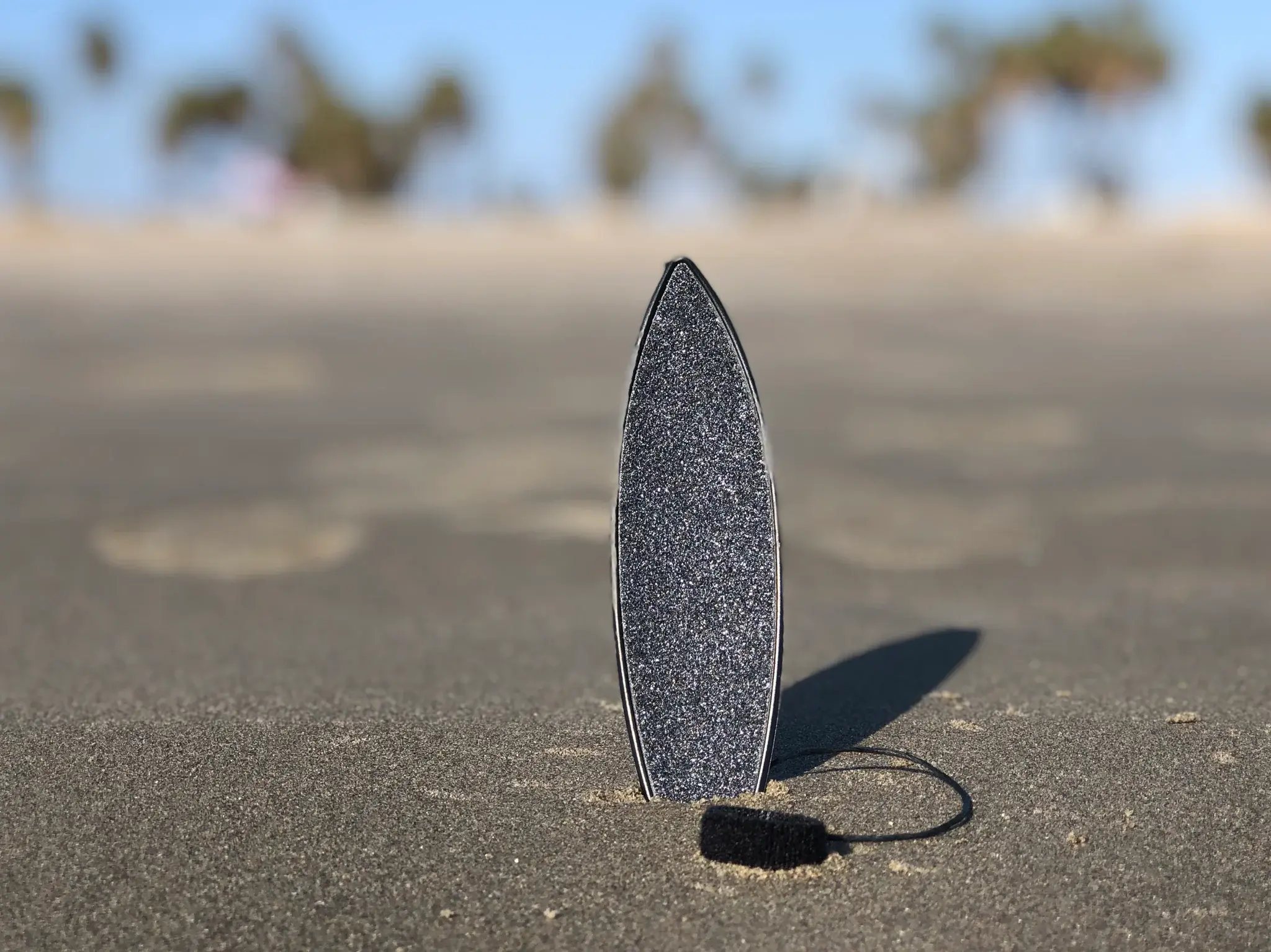 Get the Ultimate Surfing Experience with Our Portable Finger Surfboard ...