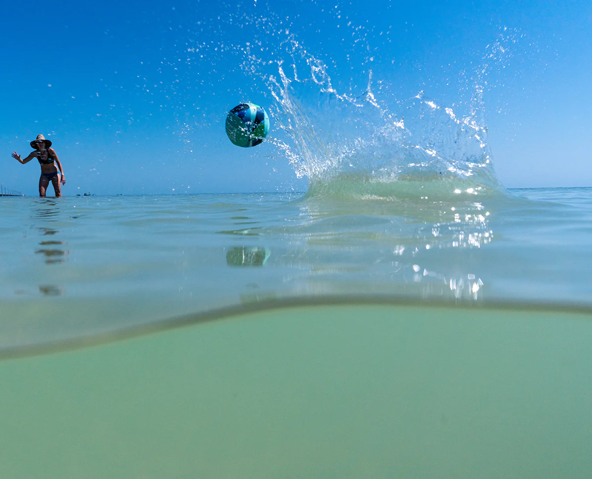 Unlock Endless Summer Fun with the Waboba Seabreeze Ball - The Ultimate ...