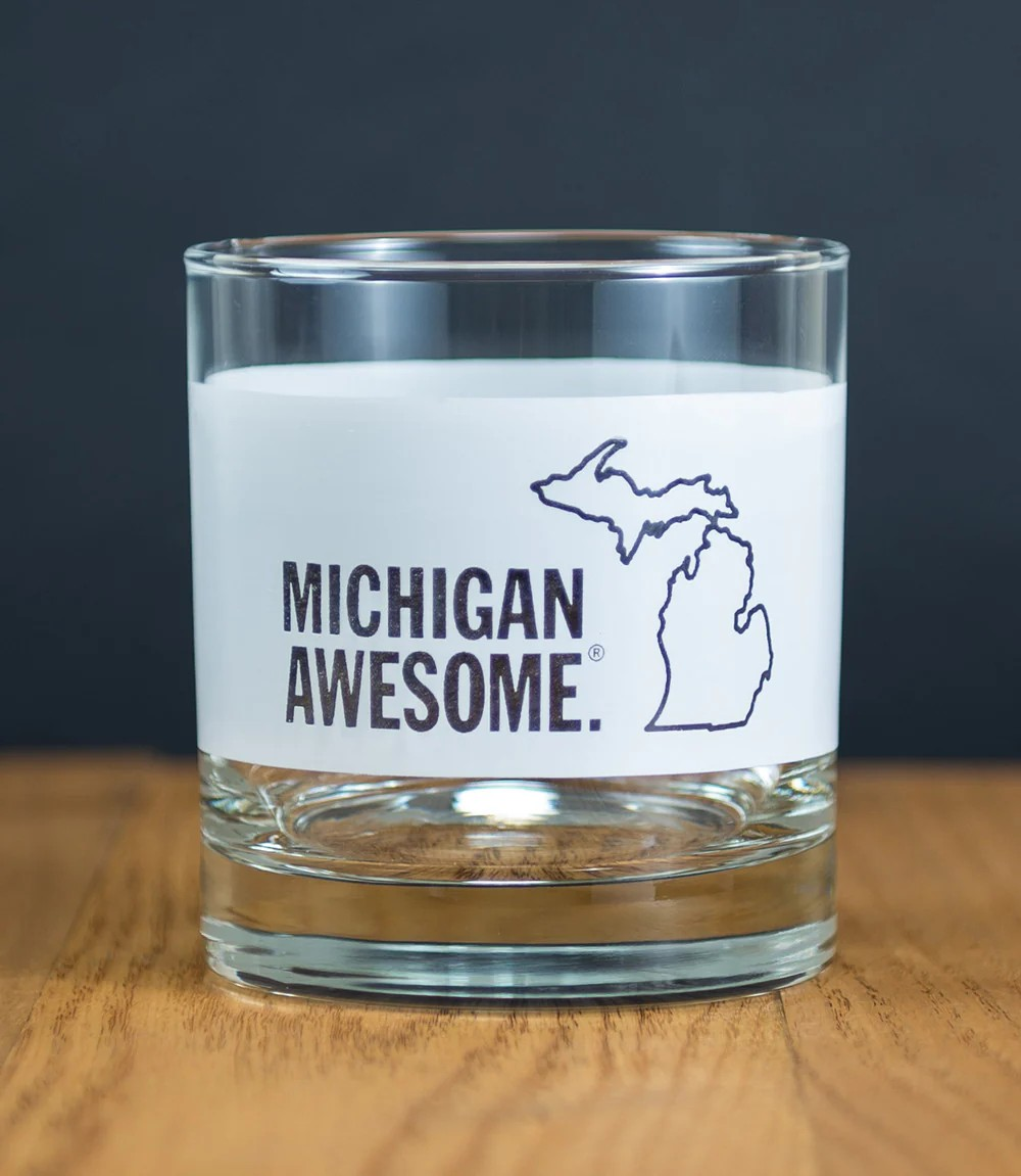 Discover the Michigan Awesome Rocks Glass - Handcrafted Pride & Unique ...
