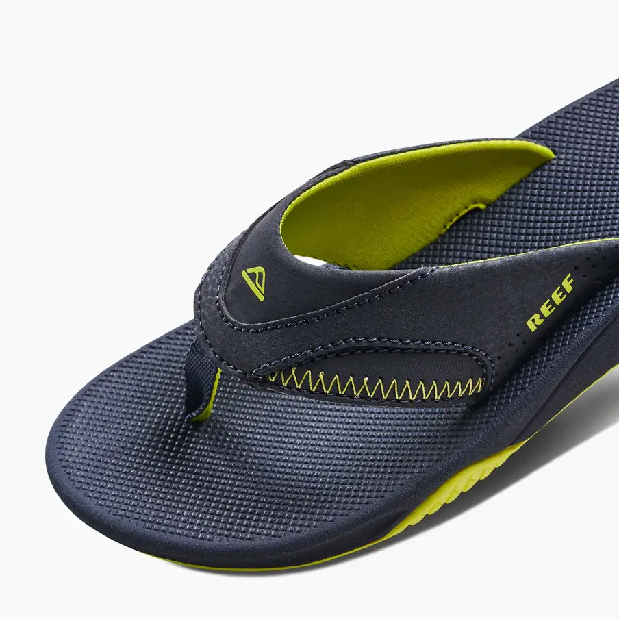 Discover Reef Kids Fanning Sandals: Stylish, Durable & Water-Friendly ...