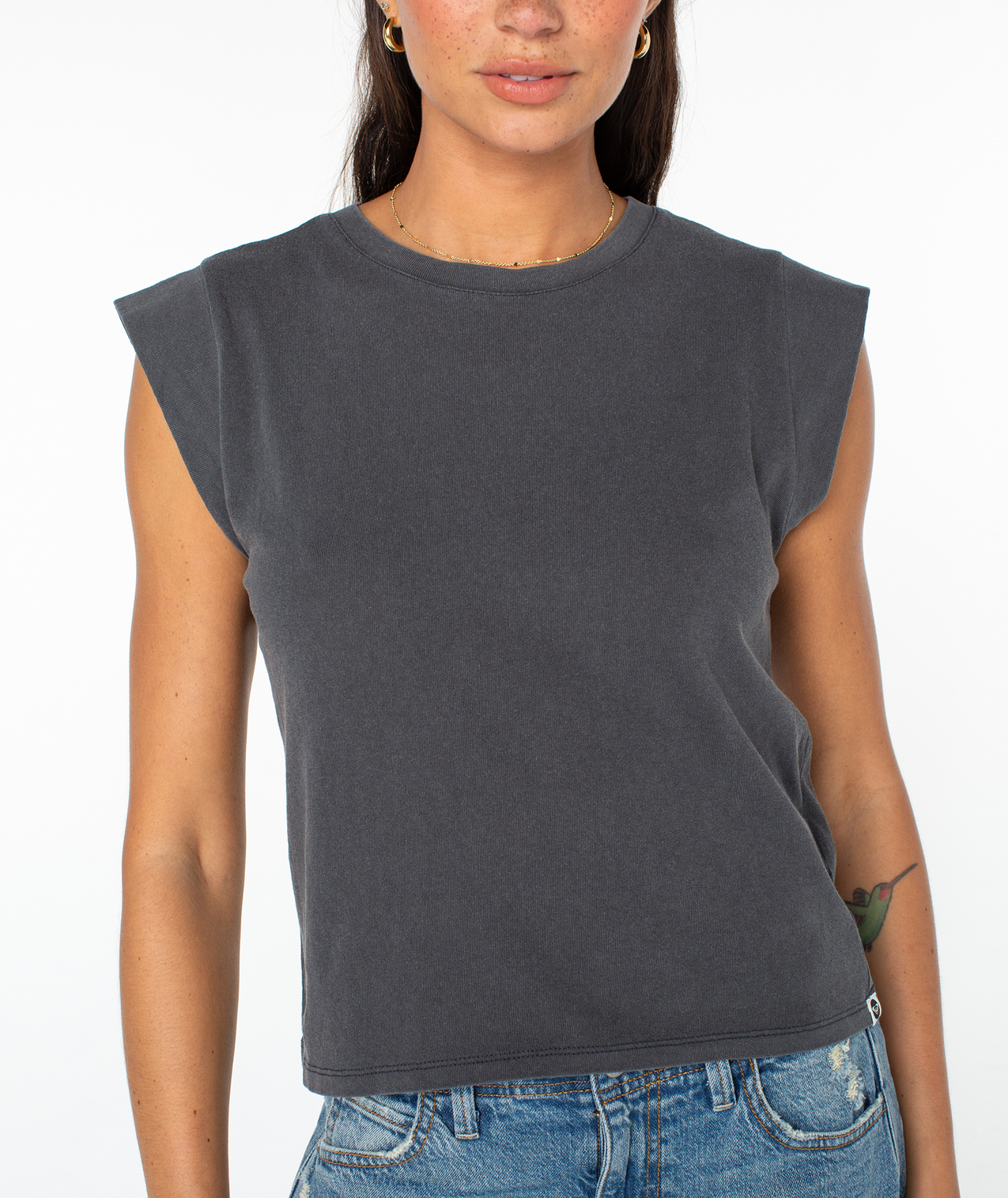 Hot Shot Muscle Tee - Sun & Snow