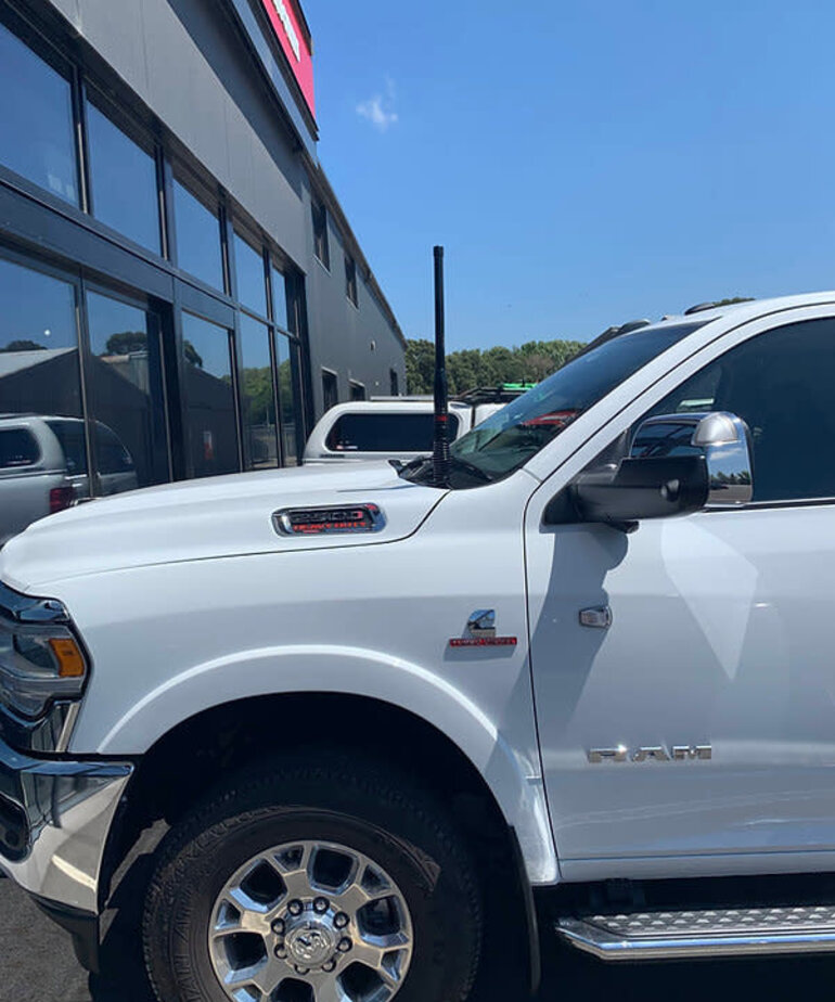 GMF 4x4 Bonnet Mount Antenna Bracket - Suit Dodge Ram 2500 2019+ (PSIDE ...