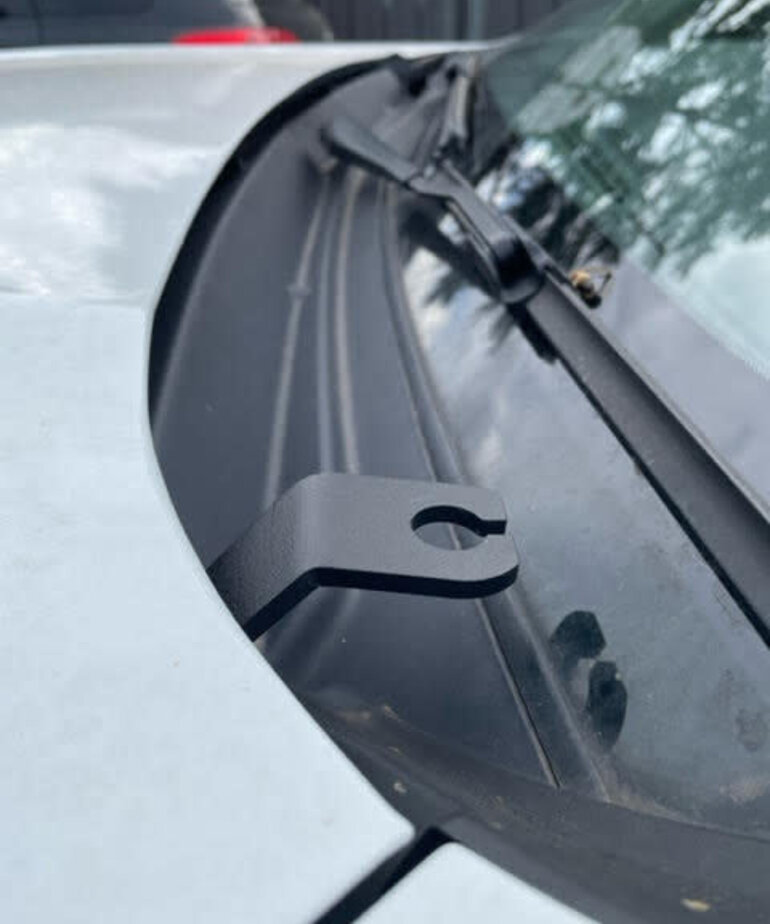 Gmf 4x4 Bonnet Mount Antenna Bracket Suit Ldv T60 T60 Max 2017