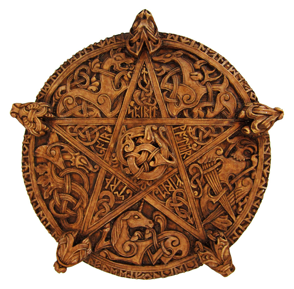 Knotwork Pentacle Plaque in Wood Finish - Pentagram
