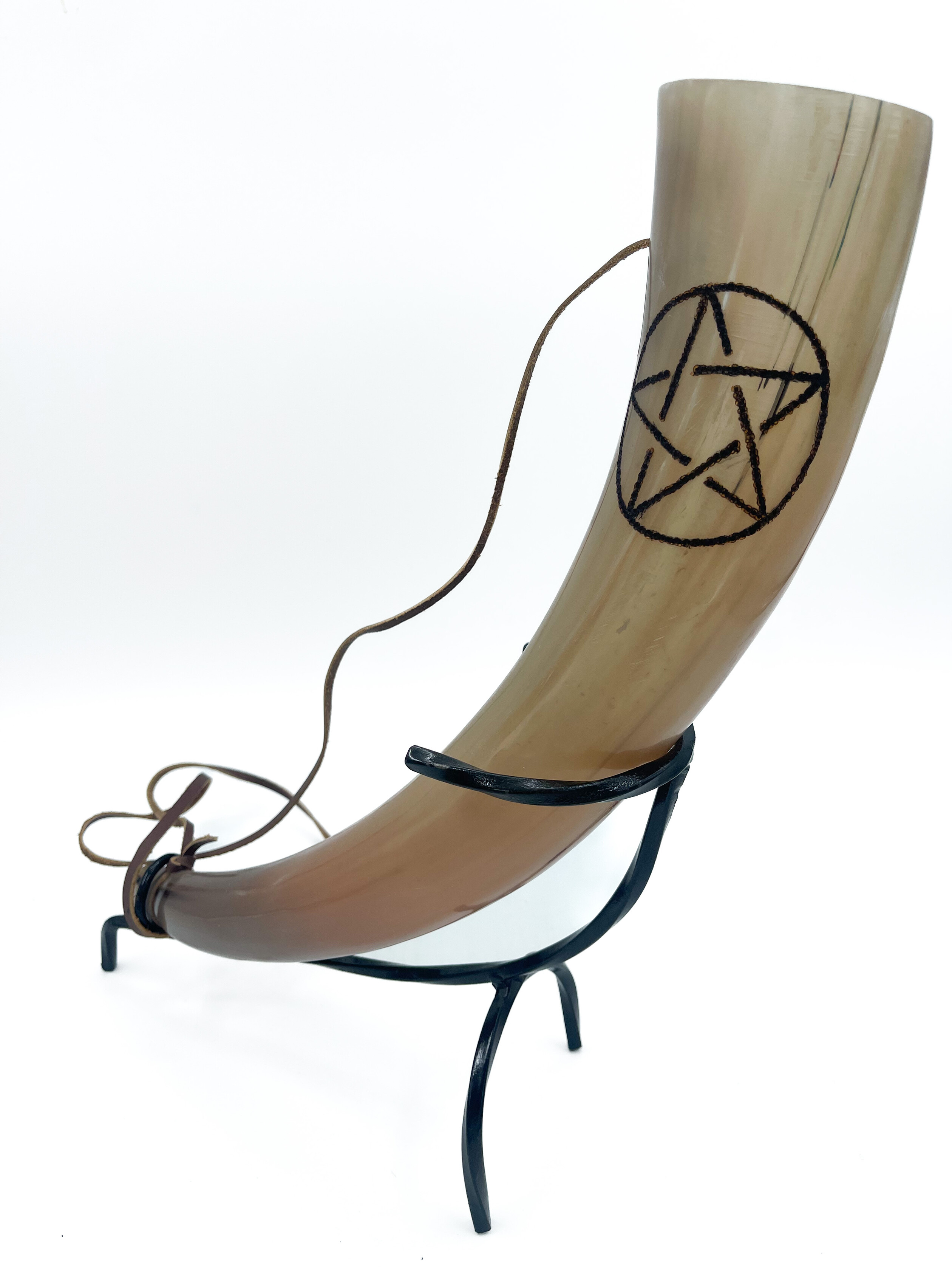 Pentacle Ritual Blowing Horn with Stand - Pentagram