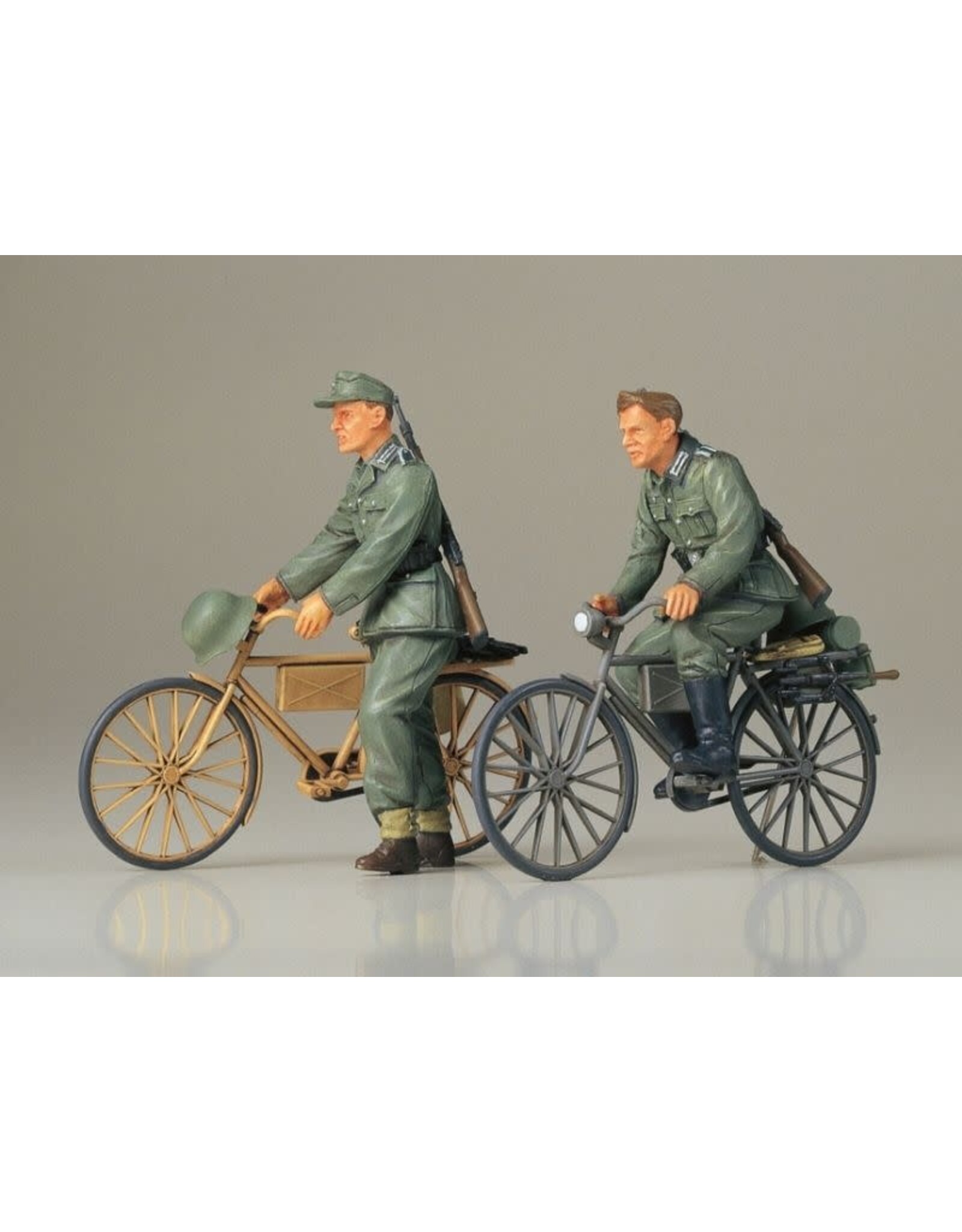 Tamiya German Soldiers with Bicycles - Hobby 2000