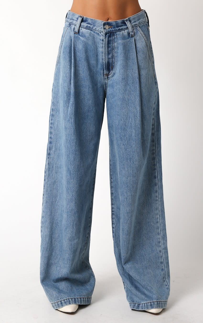 Pleated Front Jeans - SPLASH