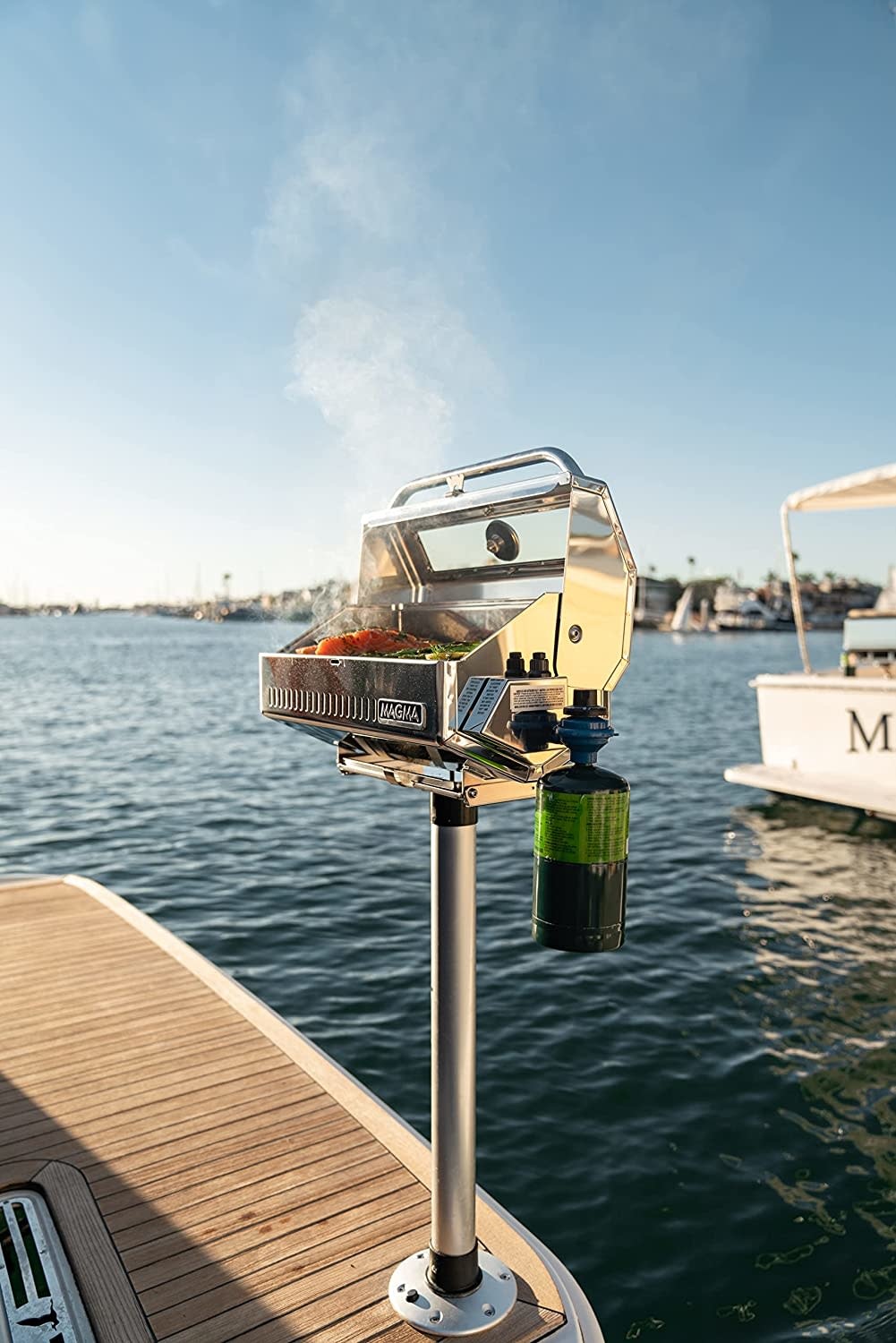Magma BBQ Pedestal Mount - Fogh Boat Supplies