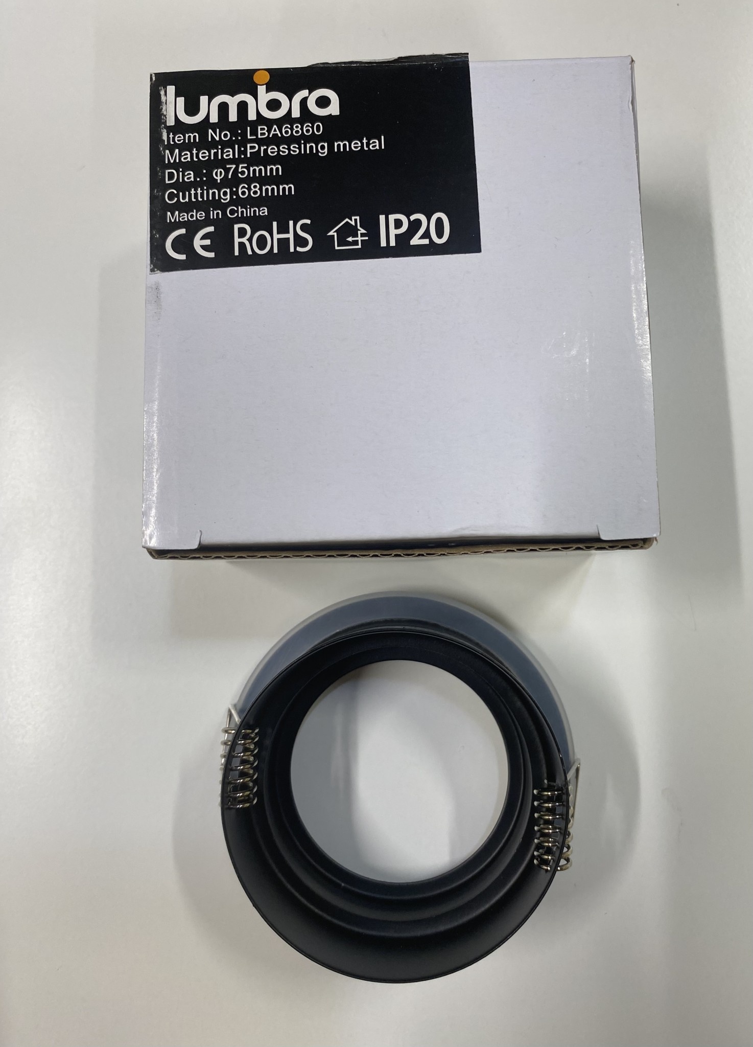 LBA6860 IP20 GU10 LAMP FIXTURE WITH GU10 LAMP HOLDER - Lumbra Inc