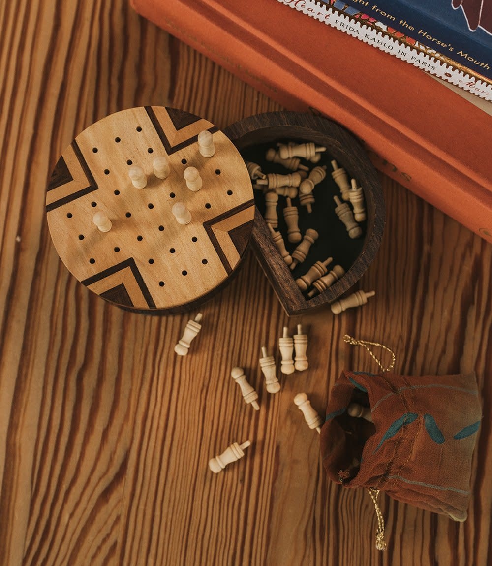 Signature Peg Solitaire Game - Bunyaad