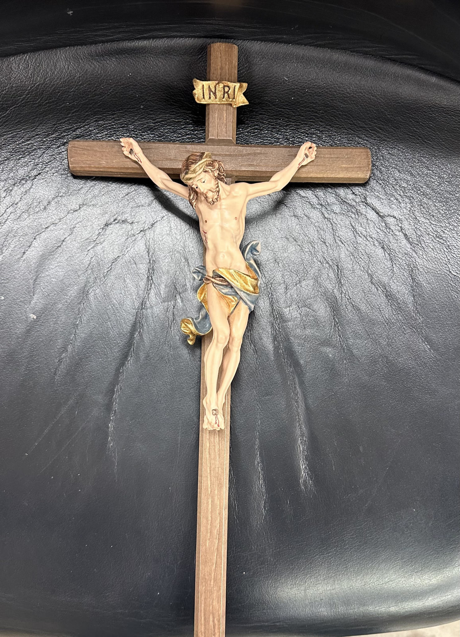 Crucifix - Leonardo Corpus, Color, Dark Stain Cross - Reilly's Church ...