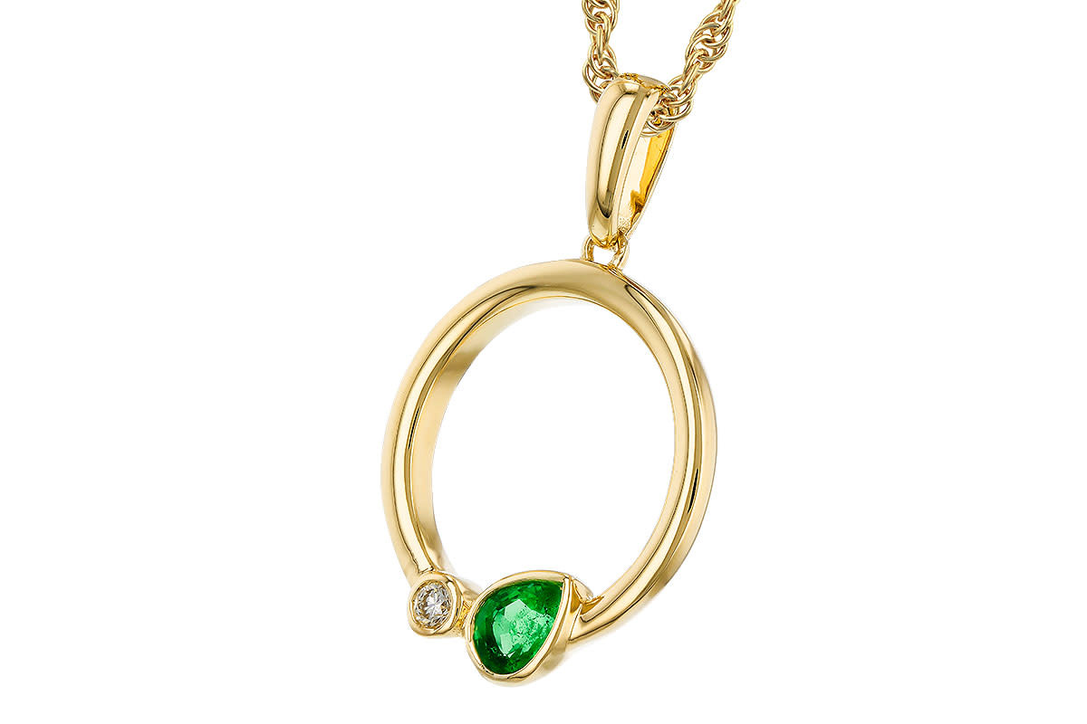 Emerald (0.20 ct) & diamond (0.22 ct) circle pendant 14k yellow gold ...
