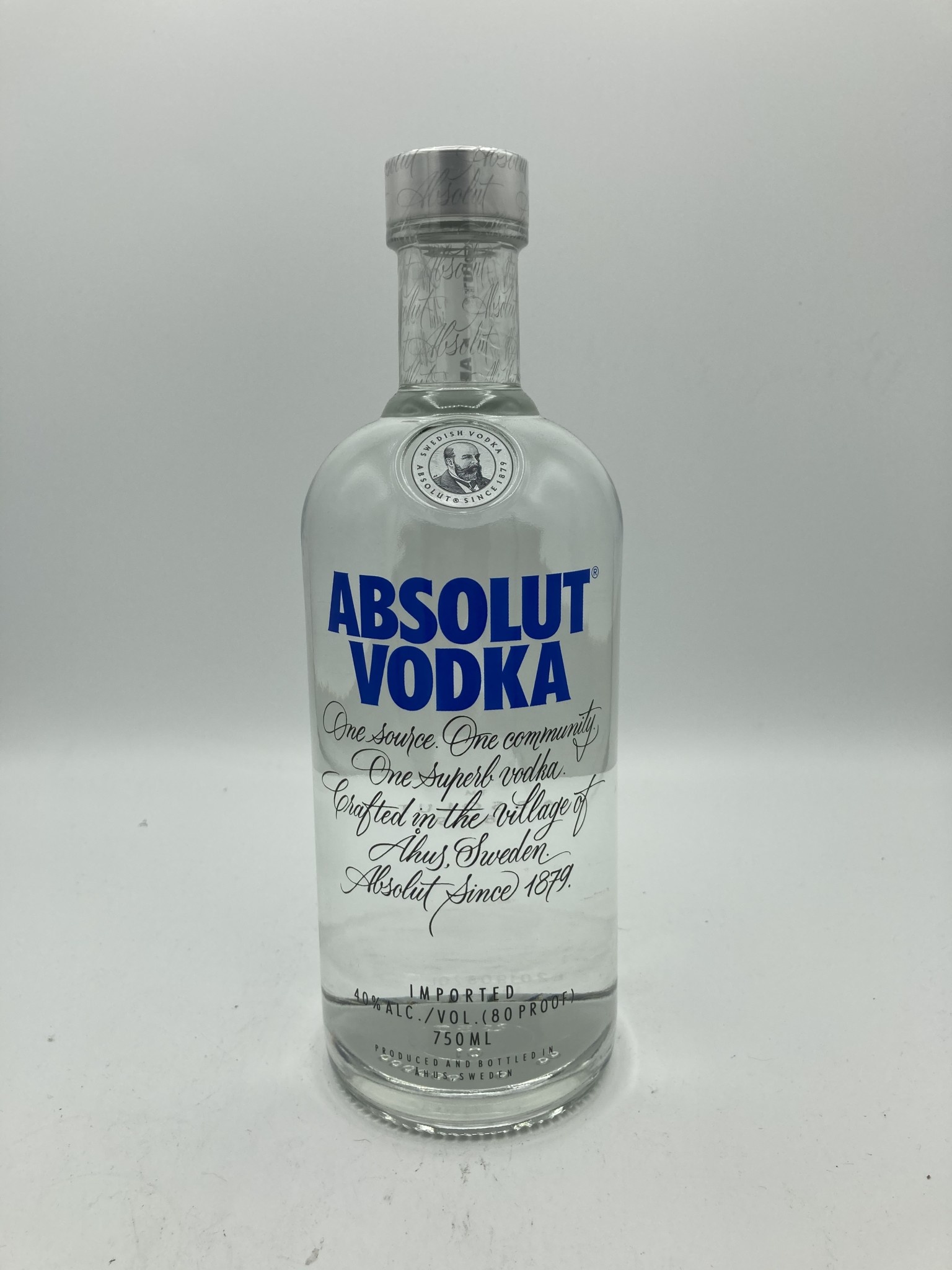 absolut vodka 40% abv 80 proof 750ml - Holly Main liquor