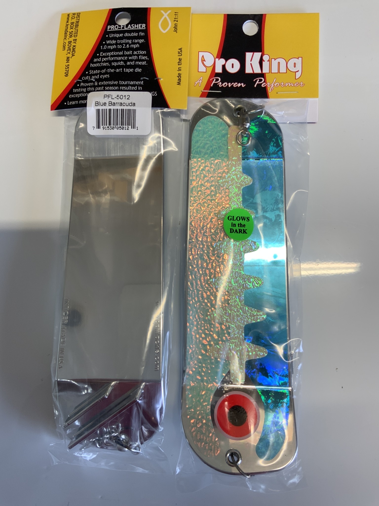 KMDA, INC. (PFL-5012) PRO KING FLASHER 8" BLUE BARRACUDA - All Seasons Sports, Inc
