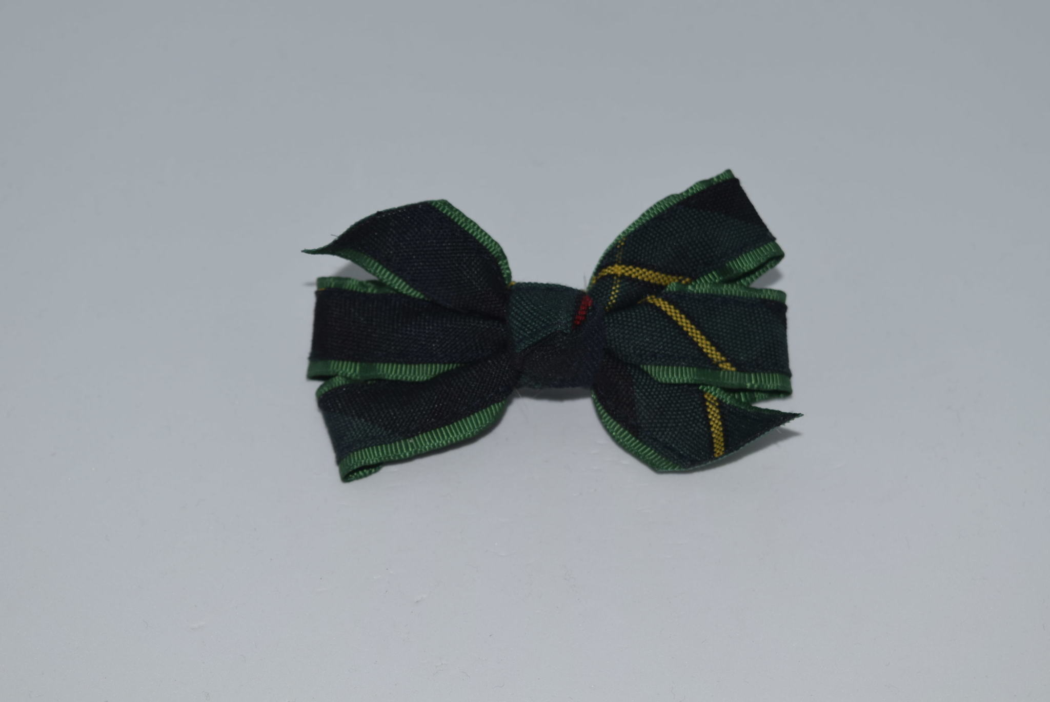 Mini Monarch Bow WHT P83 - The Uniform Store