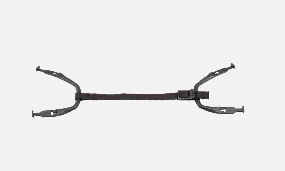 CCM CHINSTRAP with earloops white - Ambiance Sports