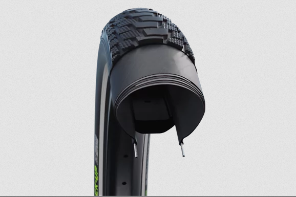 Schwalbe Pick-Up Cargo Tire Black w/Reflex, Super Defense, Wire ...