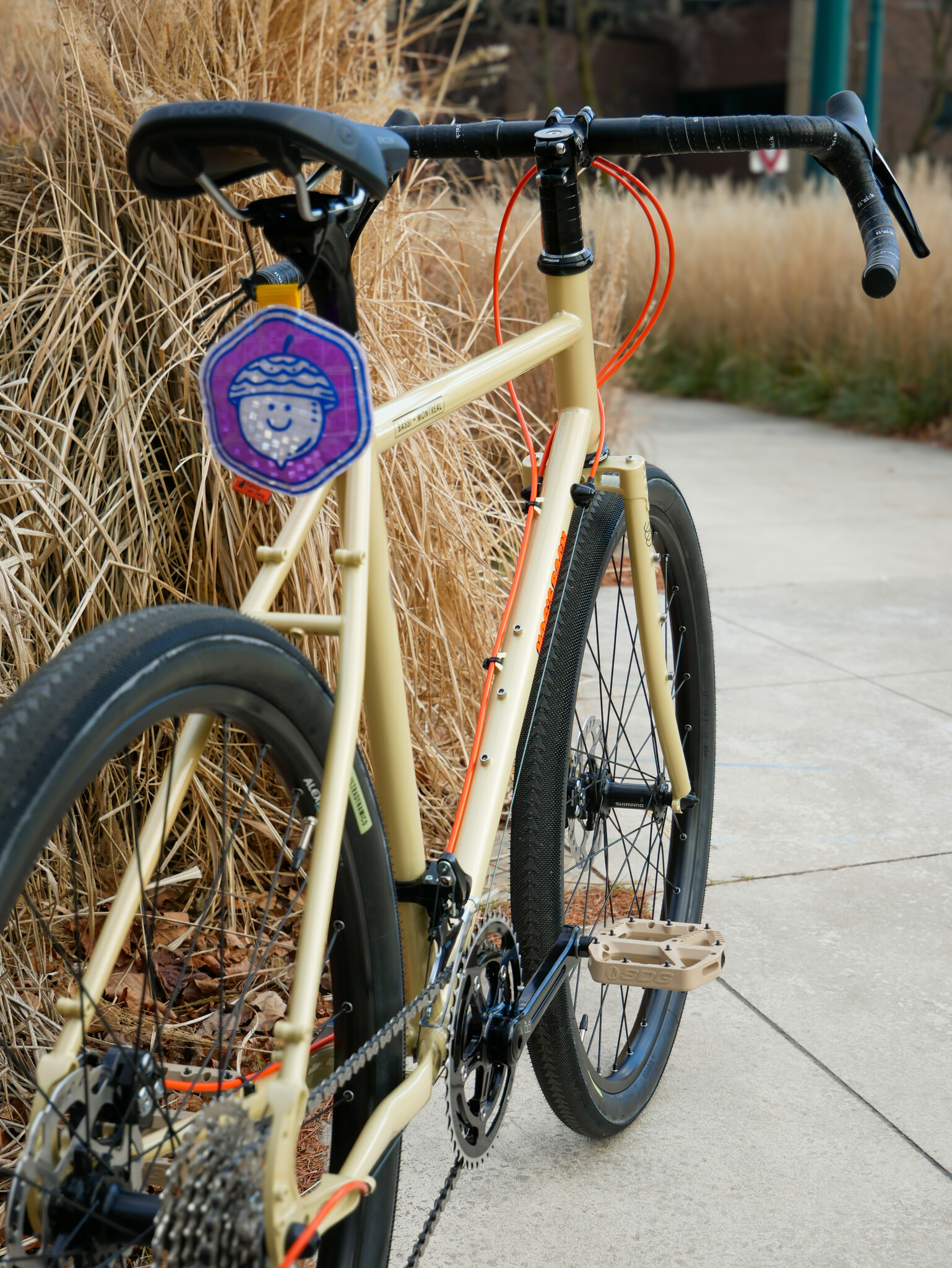 Urbane Custom Bassi Hog's Back Drop Bar Build 51cm 2x9 Sora 27.5 ...