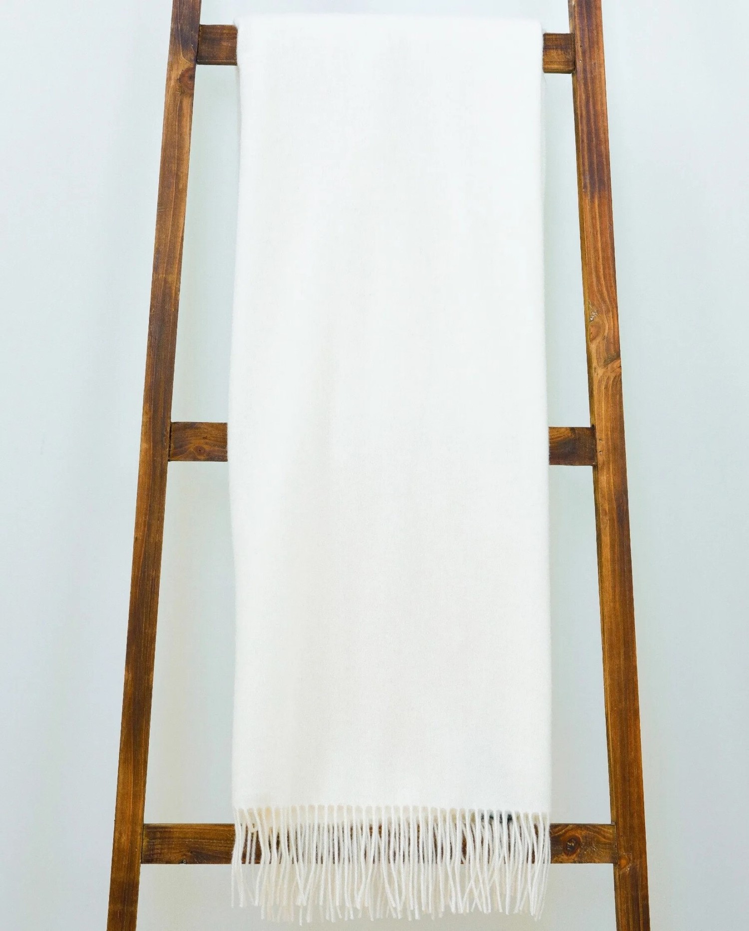 Classic Throw - Assorted Colors - CAPERS Home