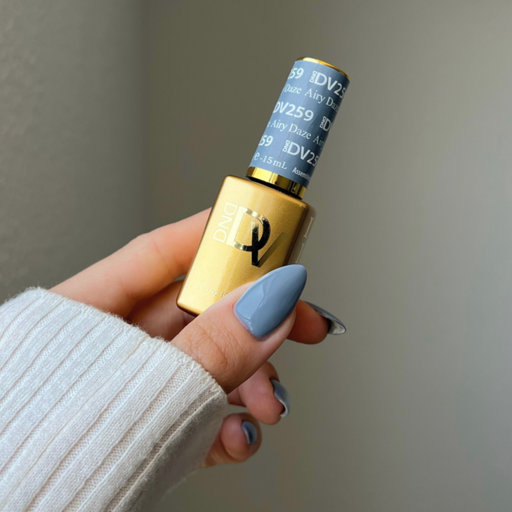 DND DIVA - 259 - Airy Daze - DUO Polish - The Studio - Nail and Beauty ...