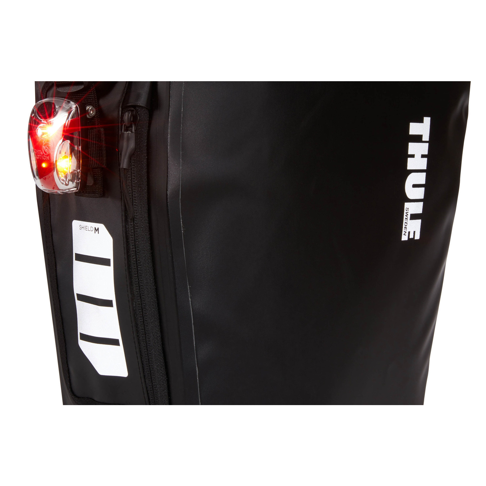 Thule Shield Pannier 17L - Bishop's Family Cycles Ltd.