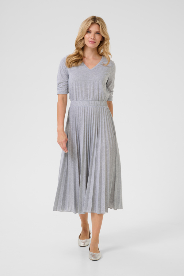 Cream-Crfolo pleat robe SS25 - Vêtements Kiva Inc.