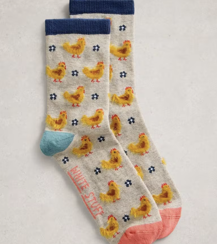 White Stuff- 445175 Fluffy chicken ankle sock SS26 - Vêtements Kiva Inc.