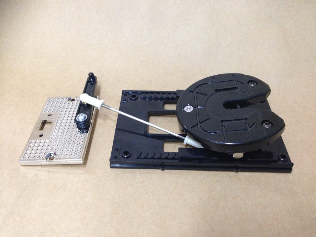 TAMIYA TAMIYA 1/14 TRACTOR TRUCK TURNTABLE COMPLETE BUILT 5TH WHEEL ...