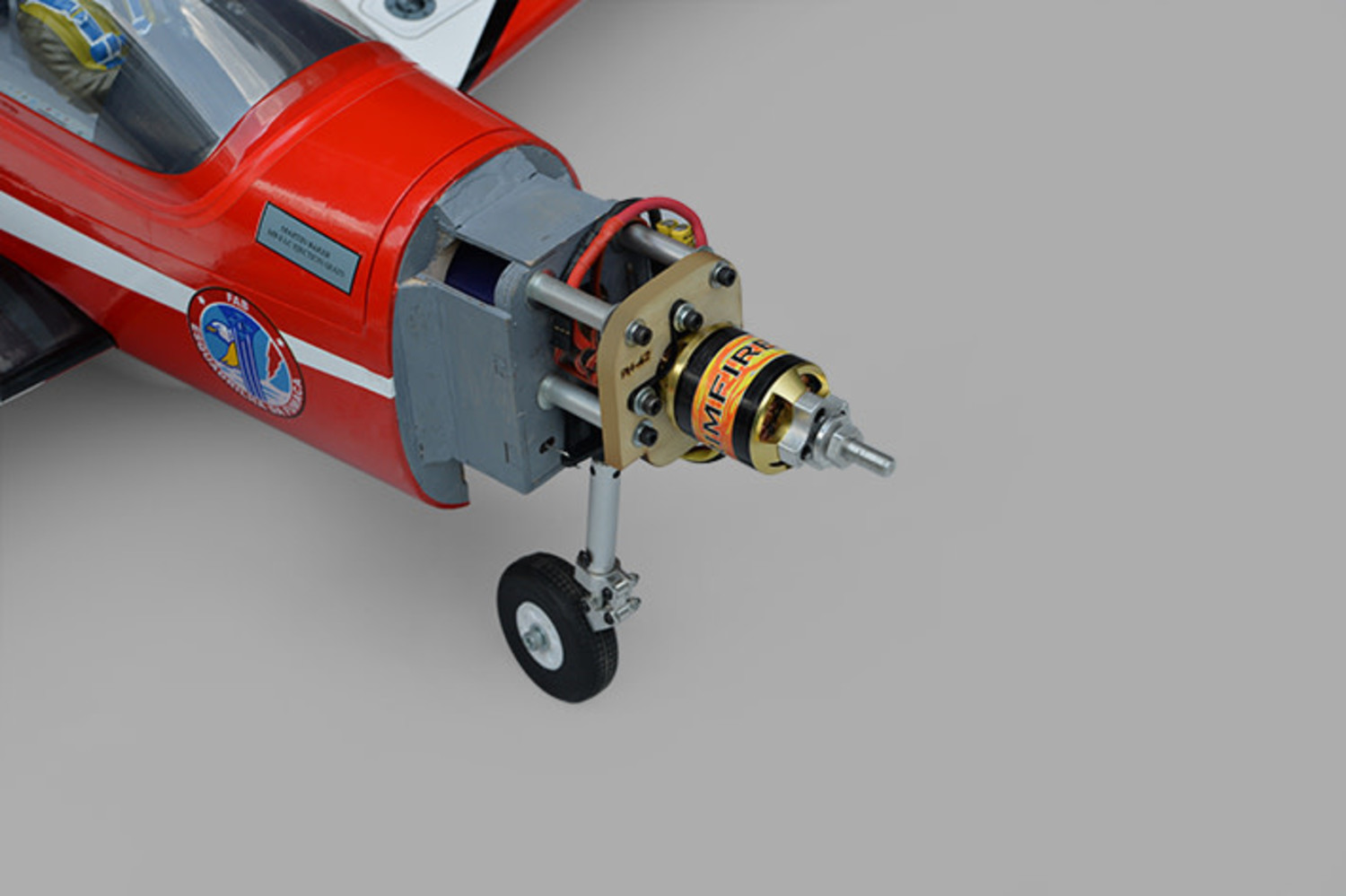 Speelgoed en spellen Phoenix Model Tucano GP/EP ARF 61.4 PH042 RC ...