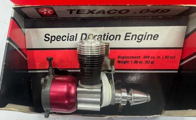 Cox .049 TEXACO SPECIAL DURATION ENGINE VINTAGE BOX - www.acercmodels.com