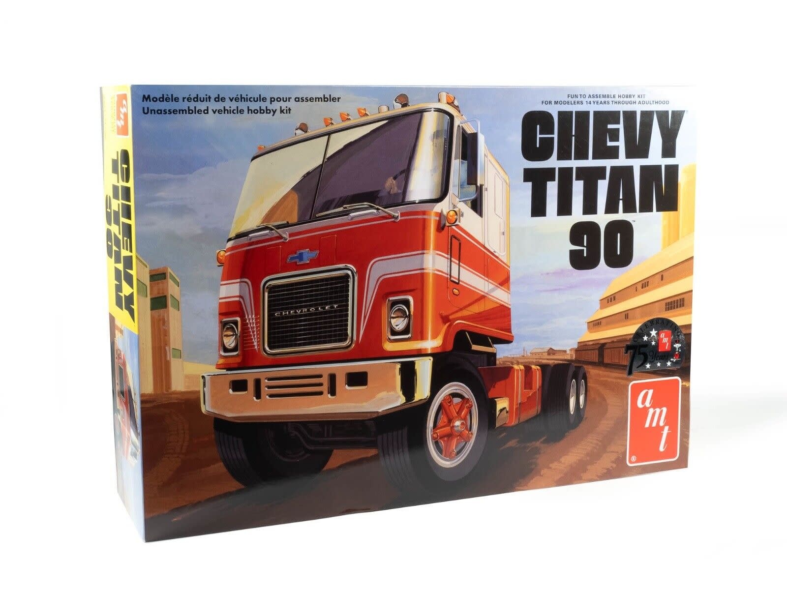 AMT AMT CHEVY TITAN 90 1/25 TRACTOR TRUCK KIT - www.acercmodels.com